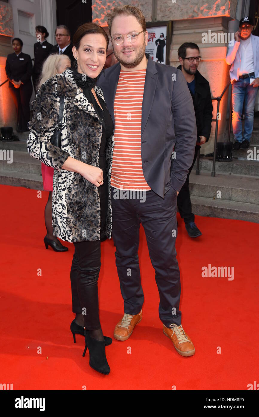 Musical premiere of 'Sister Act' at Theater des Westens. Featuring ...
