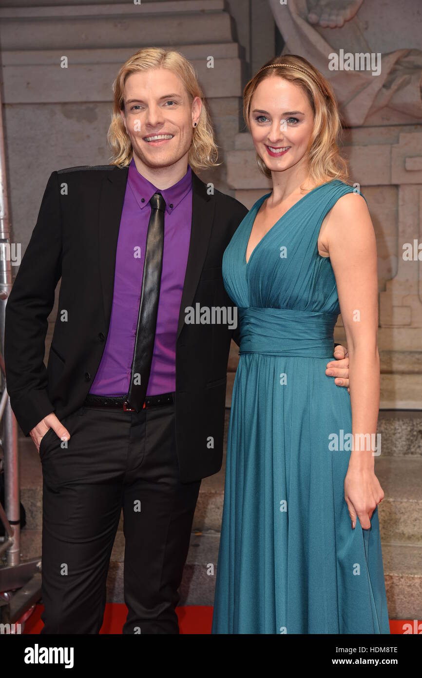 Musical premiere of 'Sister Act' at Theater des Westens. Featuring ...