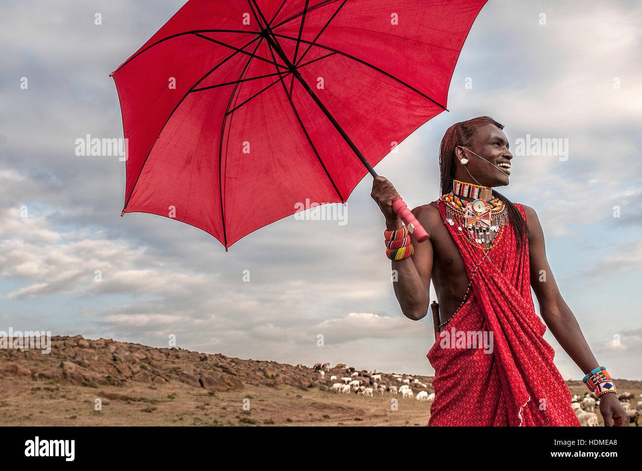 Maasai traditional dress hi-res stock photography and images - Alamy