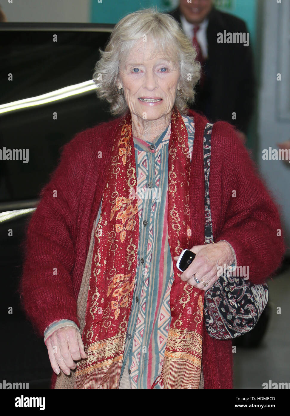 Virginia Mckenna Stock Photos & Virginia Mckenna Stock Images - Alamy