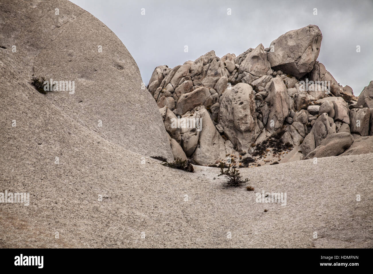 Sierra bouldering hi-res stock photography and images - Alamy
