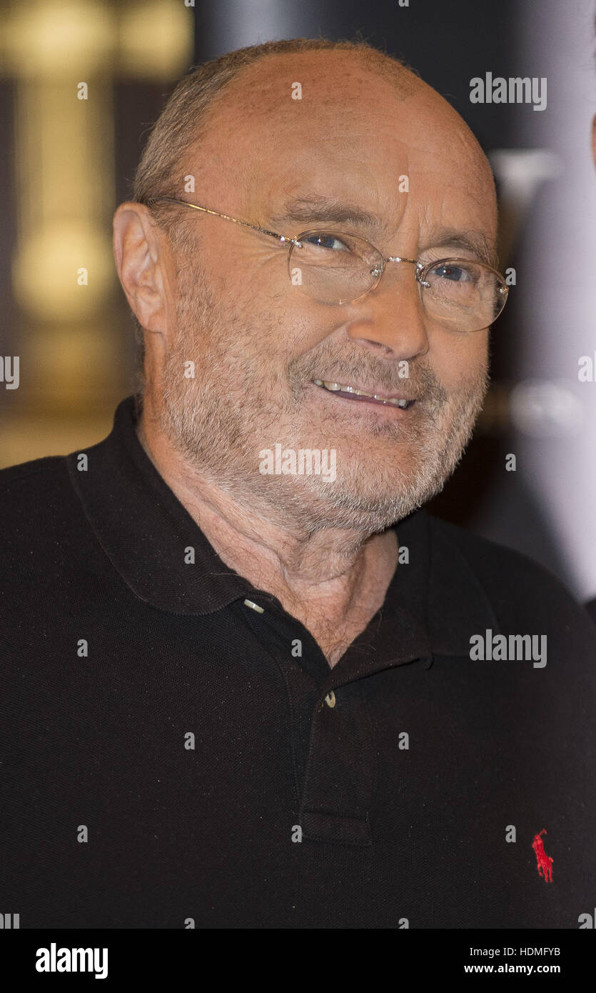 Phil Collins Launches his Autobiography 'Not Dead Yet' at St James ...