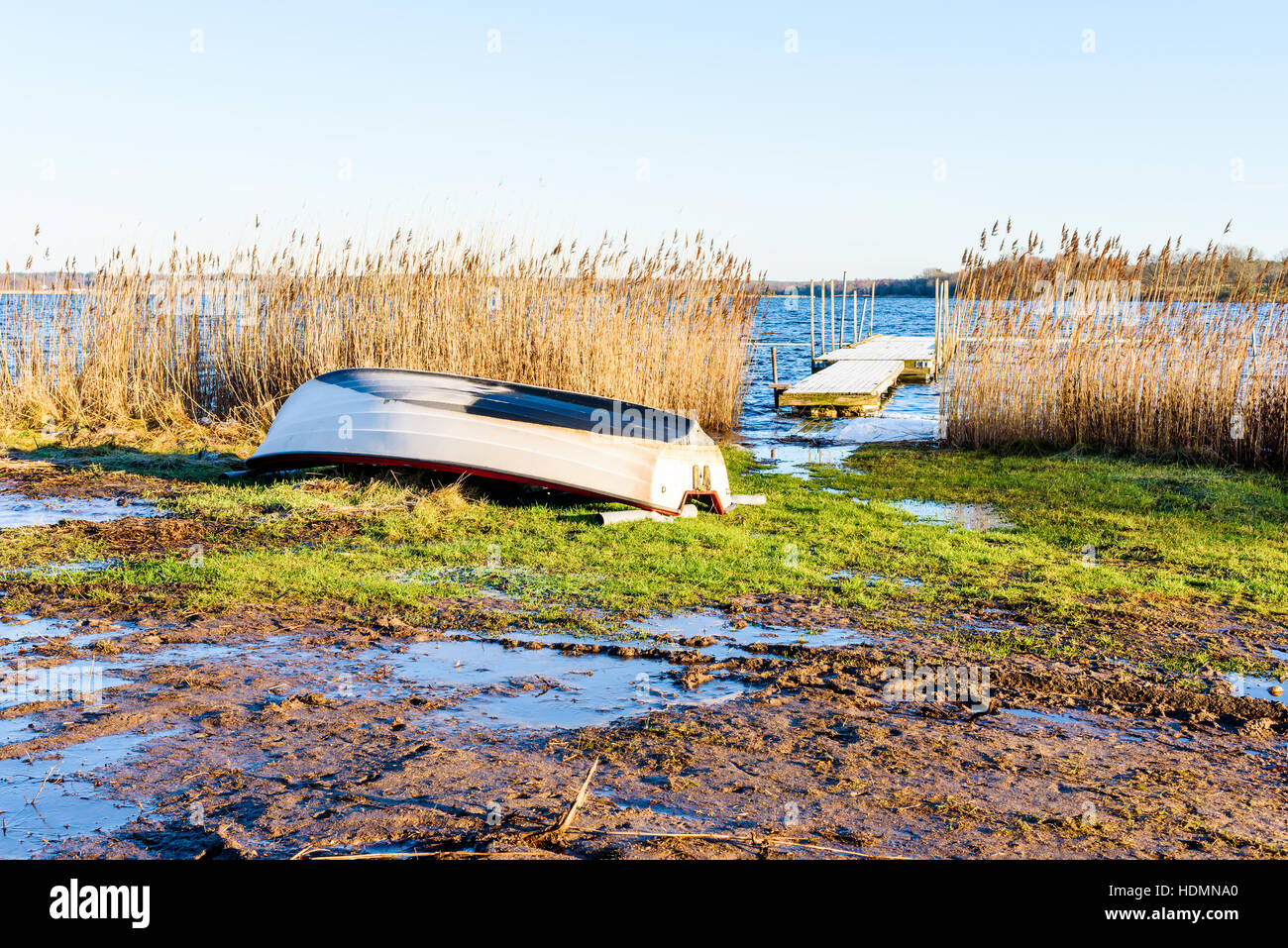 Overturned boat hi-res stock photography and images - Alamy