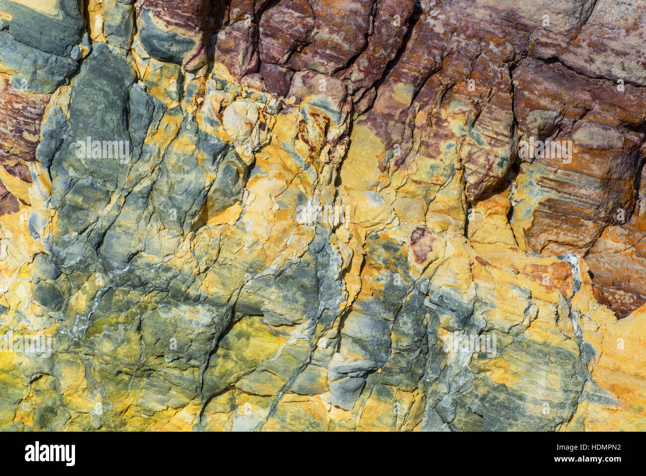 Stratified rock hi-res stock photography and images - Alamy