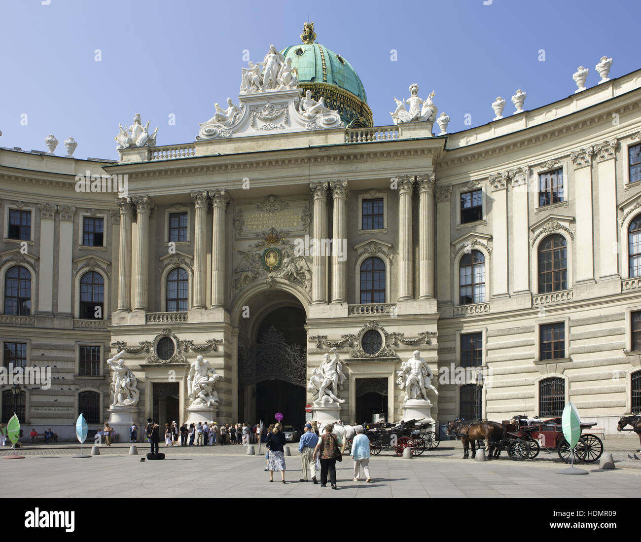 Michaelertrakt Vienna High Resolution Stock Photography and Images - Alamy