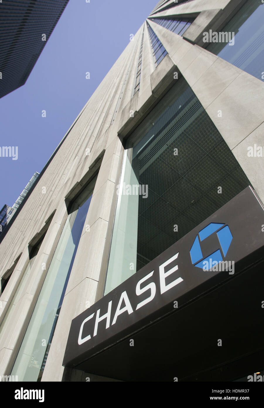 Chase Bank Logo High Resolution Stock Photography and Images - Alamy