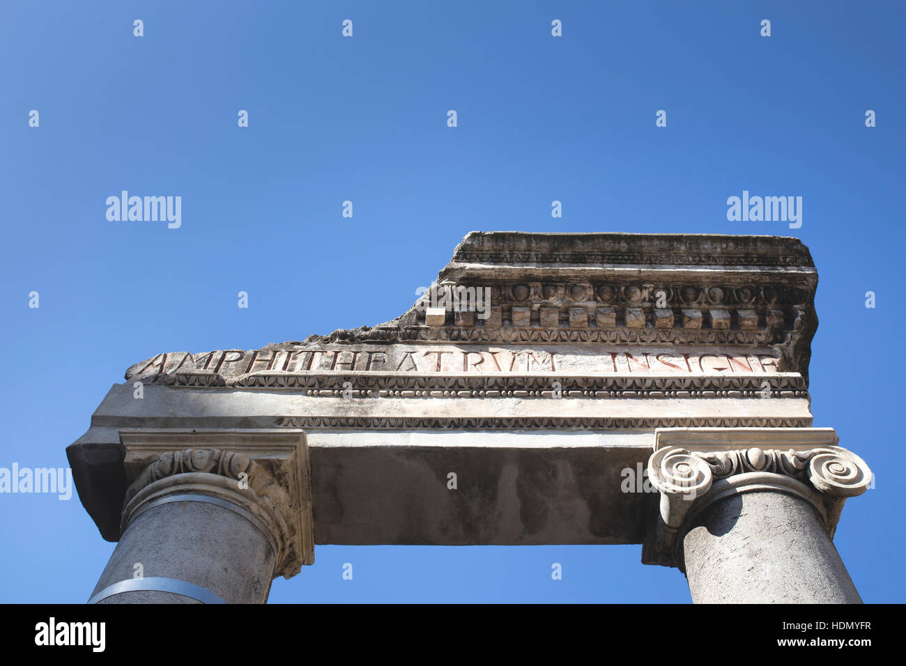 Roman amphitheatre sign hi-res stock photography and images - Alamy