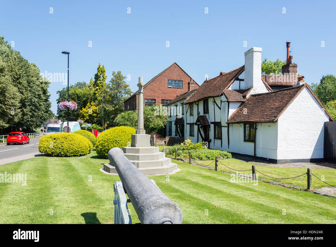 Cannon Cottage, War Memorial and canon, The High Street, Chobham ...