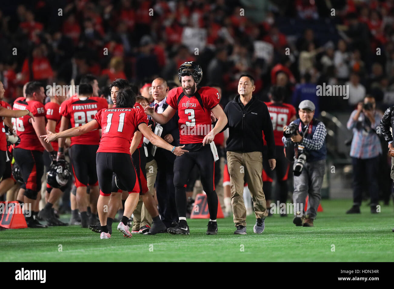 Tokyo Dome, Tokyo, Japan. 12th Dec, 2016. Colby Dane Cameron (Frontiers ...