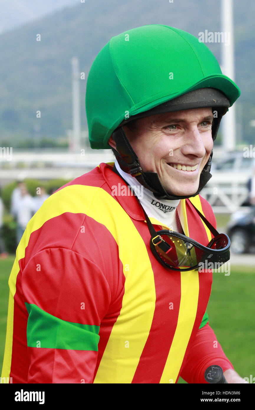 Jockey ryan moore hi-res stock photography and images - Alamy