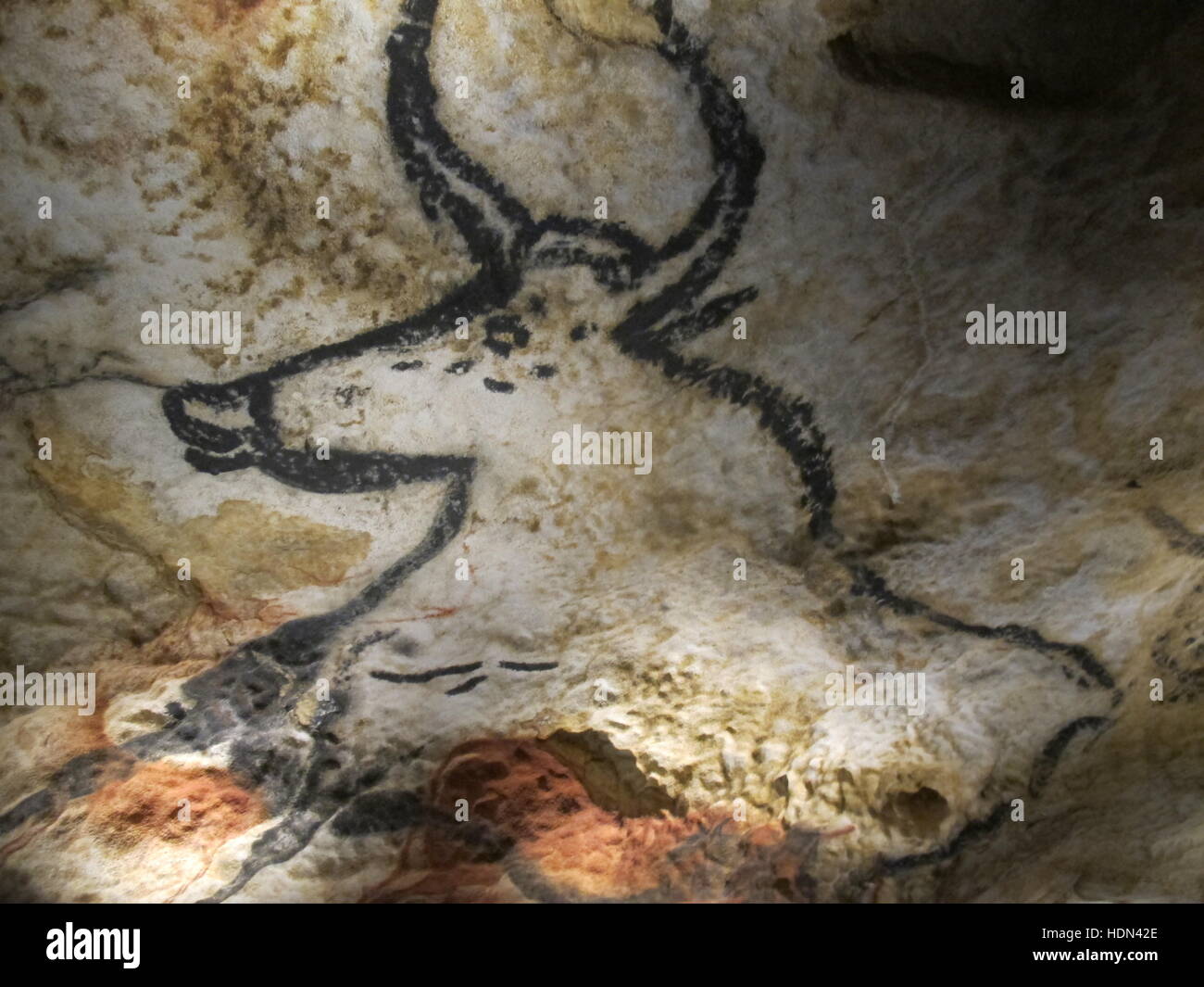 Prehistoric art parietal painting hi-res stock photography and images ...