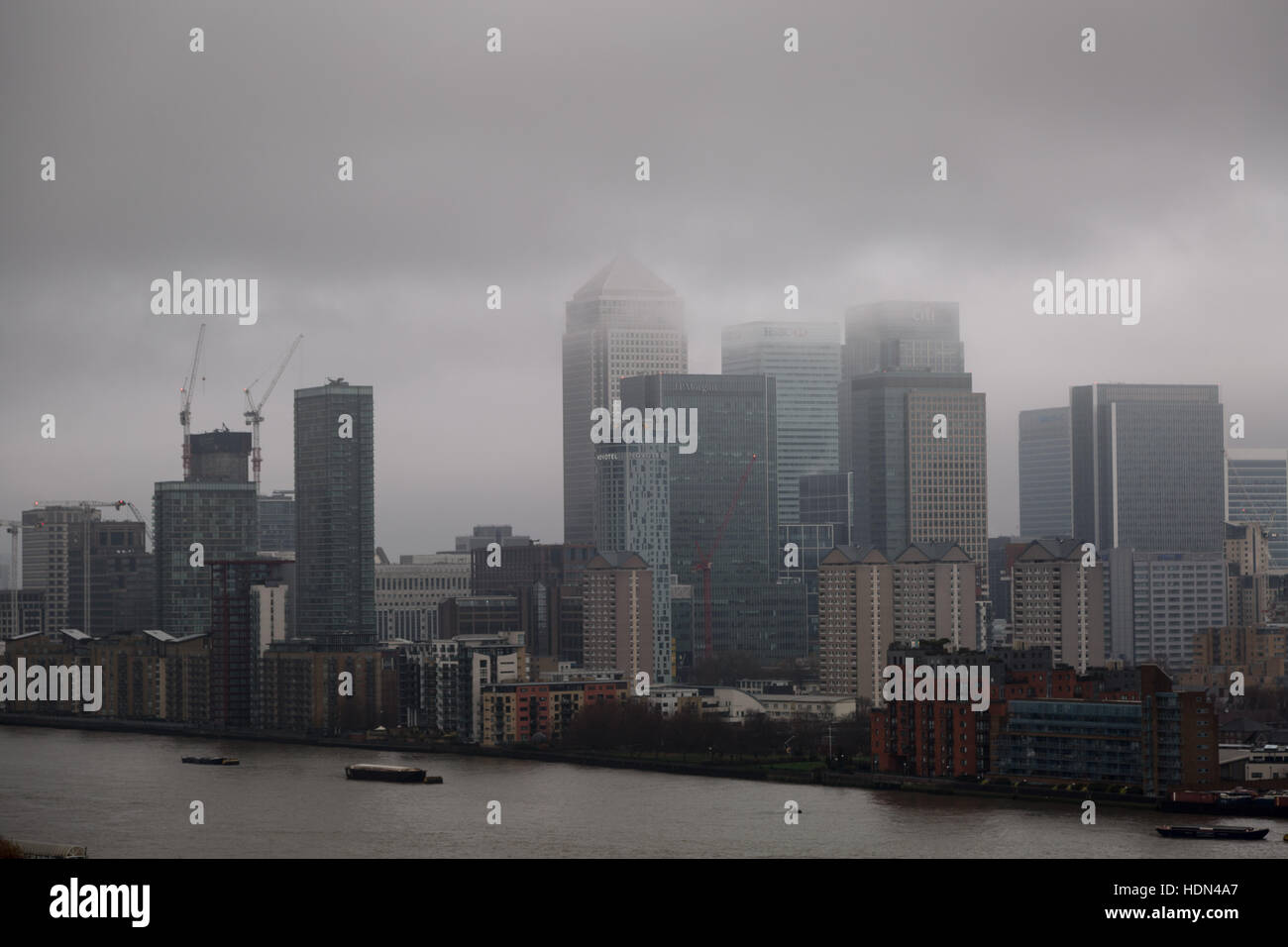 London uk 13th december 2016 hi-res stock photography and images - Alamy