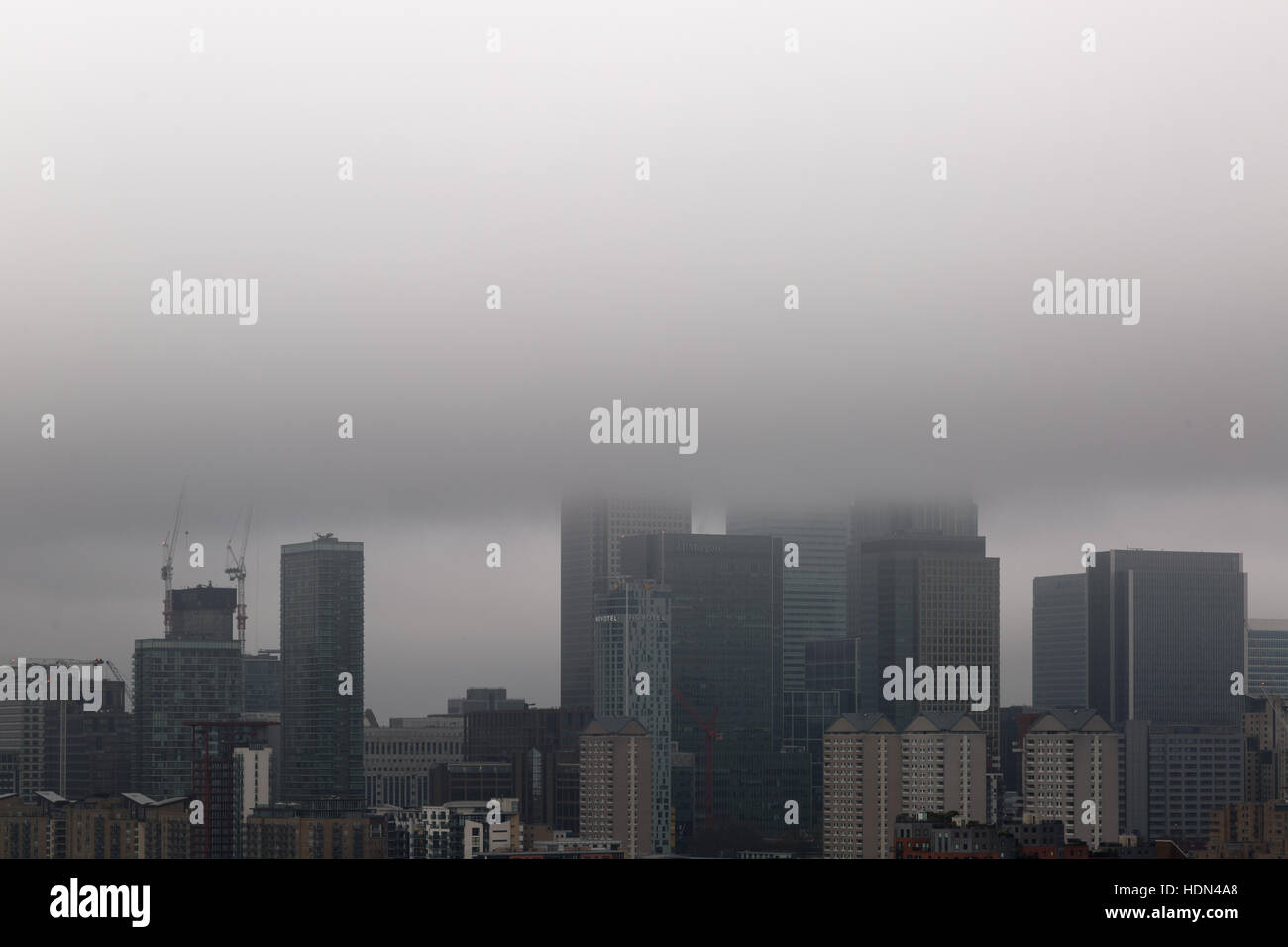 London uk 13th december 2016 hi-res stock photography and images - Alamy