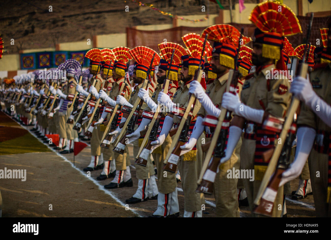 Lethpora, Jammu and Kashmir, India. 14th Dec, 2016. Jammu and Kashmir ...