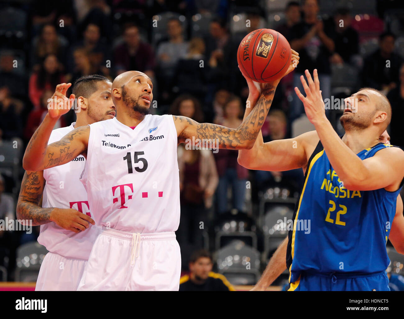 Bonn, Germany. 14th Dec, 2016. Basketball, FIBA Europe Cup, group M ...