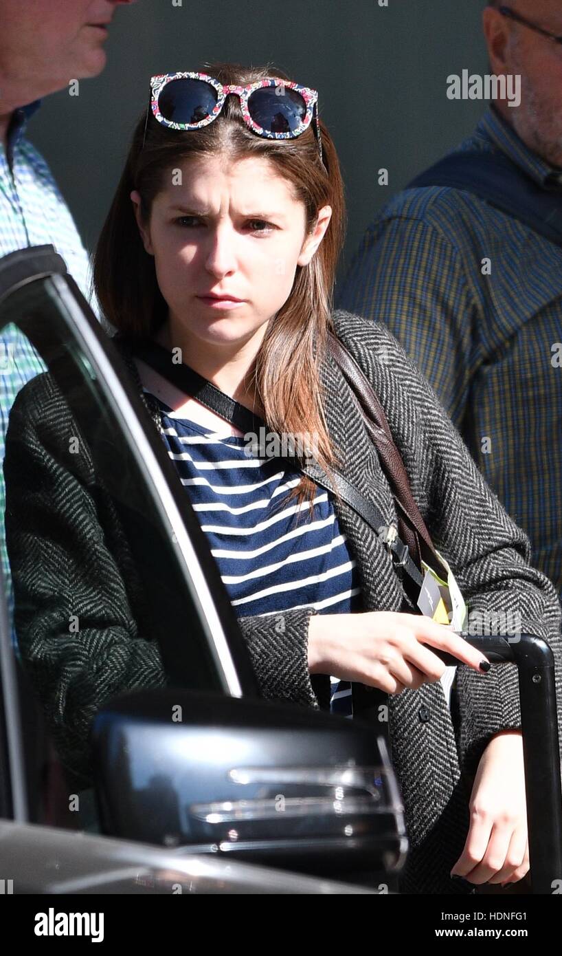 Anna Kendrick out in TriBeCa wearing no make-up Featuring: Anna ...