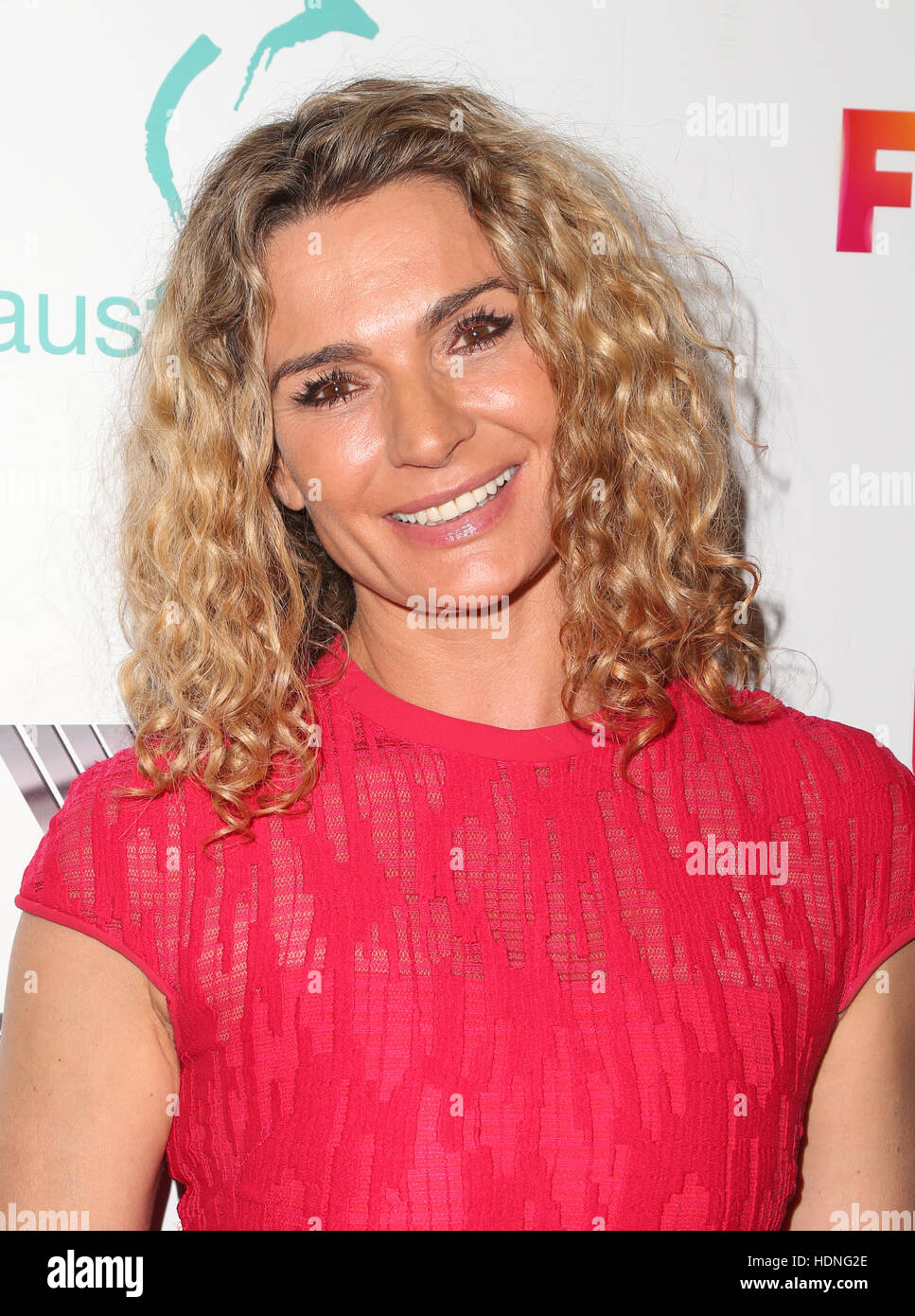 Danielle cormack 2016 hi-res stock photography and images - Alamy