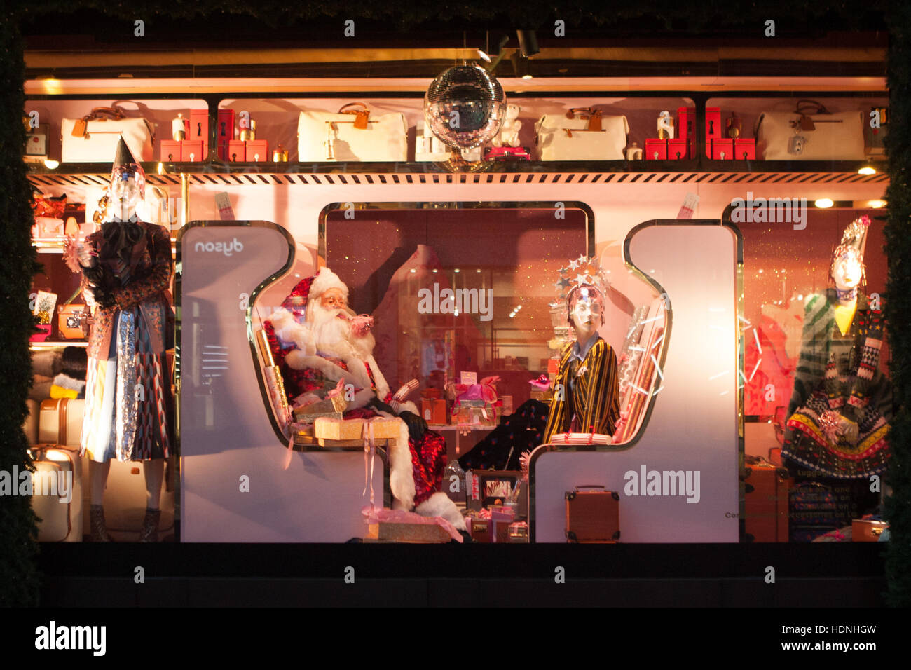 Selfridges unveil their Christmas window displays Featuring: Atmosphere ...