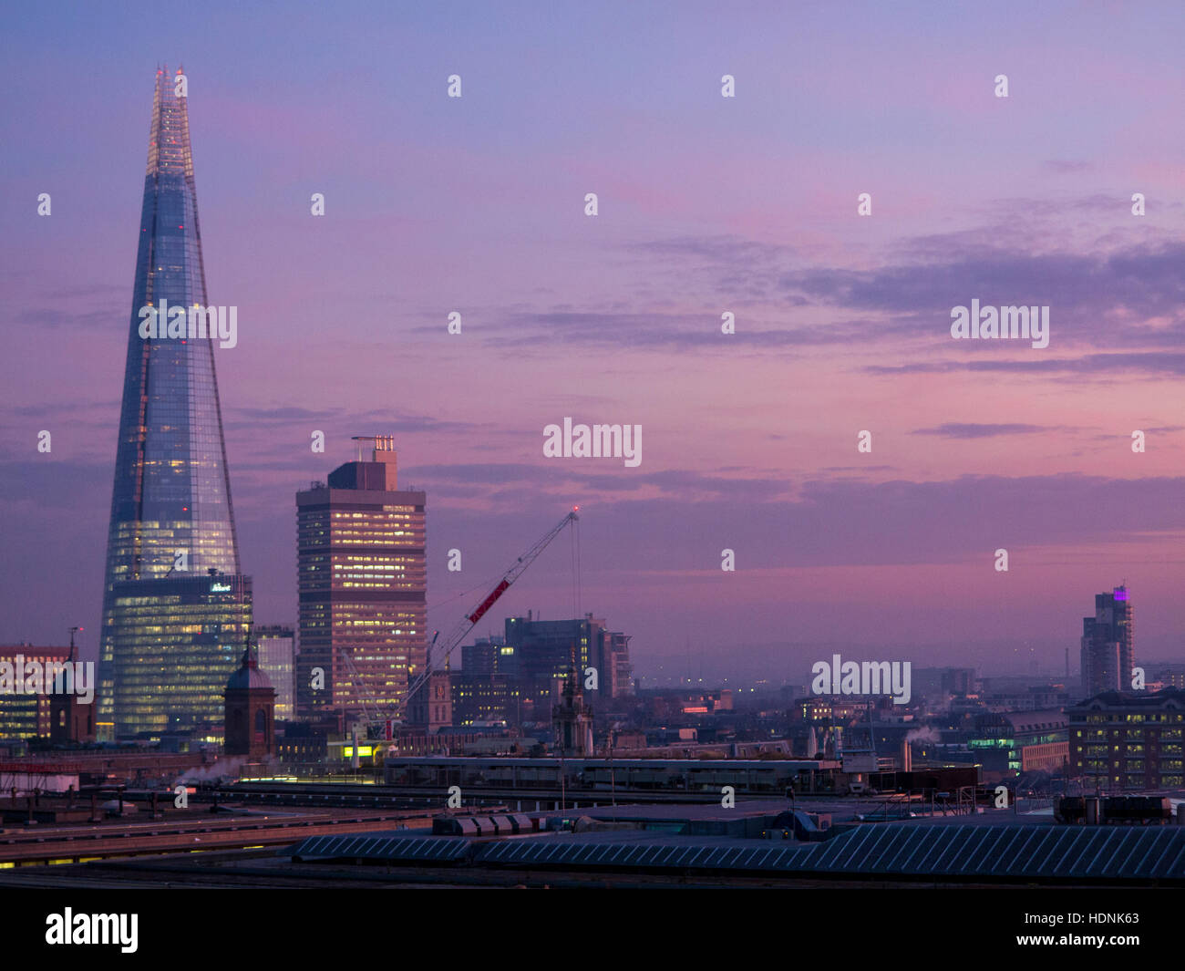 Sunset and shard hi-res stock photography and images - Alamy