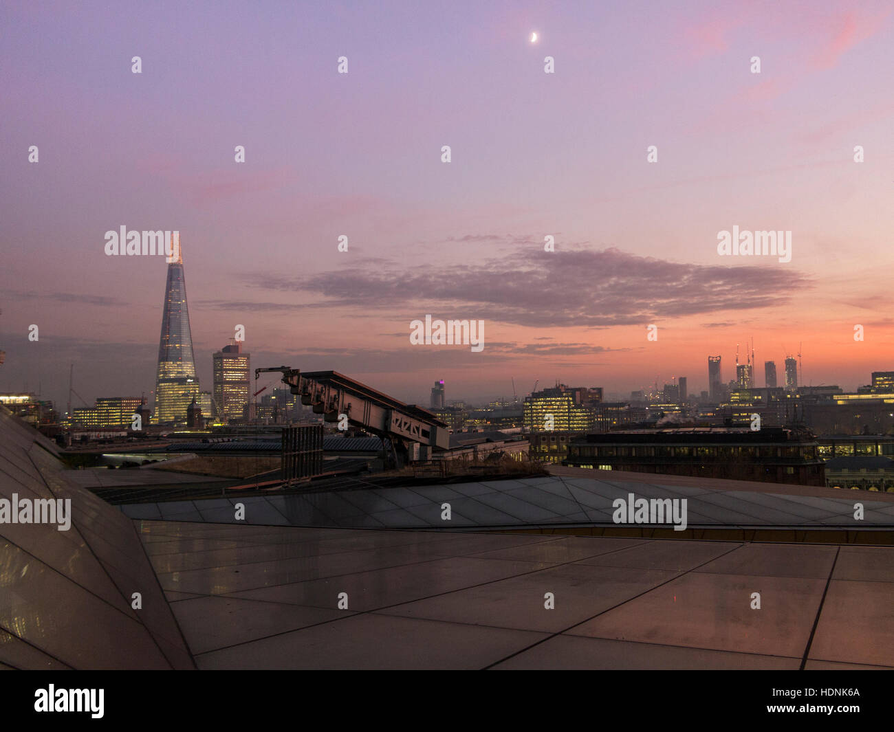 A view of the shard and city hall at sunset hi-res stock photography ...