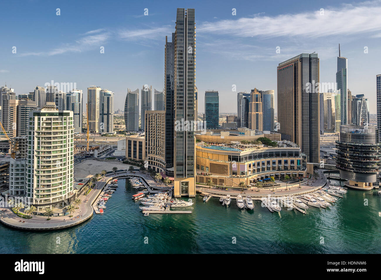 Pier 7 dubai hi-res stock photography and images - Alamy