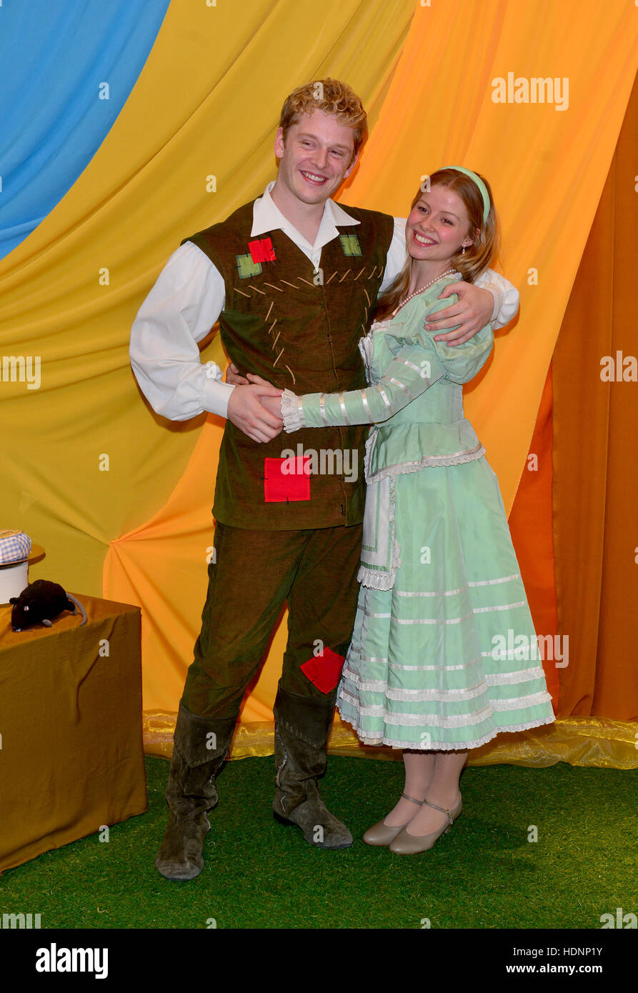 Dick Whittington Pantomime - Milton Keynes Theatre - Photocall ...