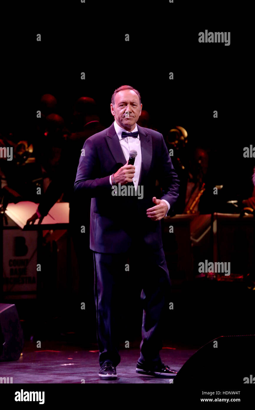 Apollo theater new york ella fitzgerald hi-res stock photography and ...