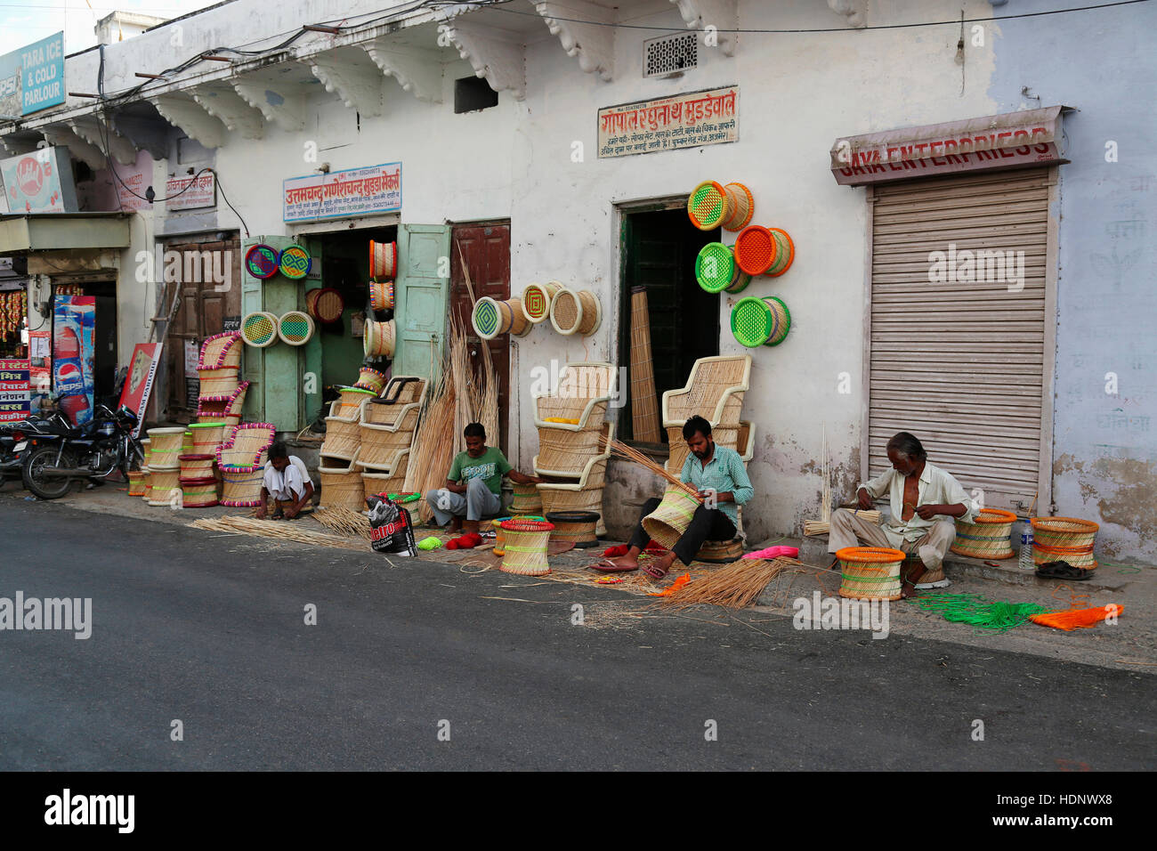 Bamboo mudda stool and chair makers in Anna Sagar Ghati Ganj , Ajmer ...