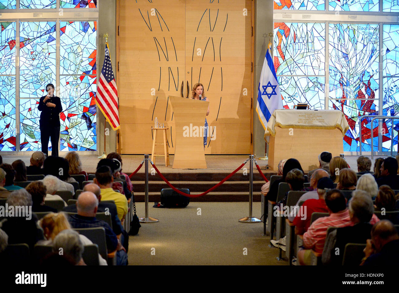 Debbie Wasserman Schultz speaking at the Century Pines Jewish Center in ...