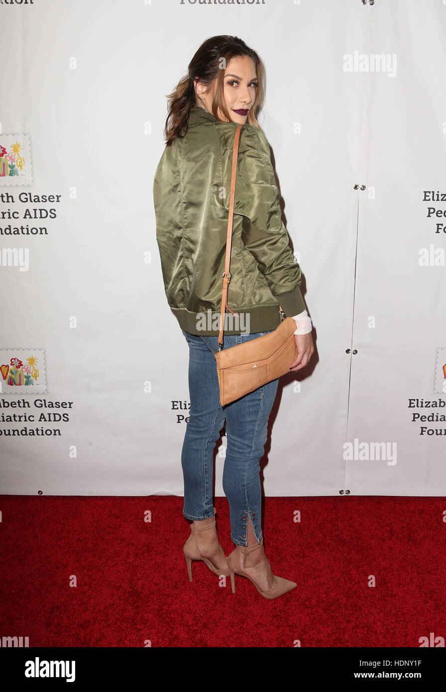 Elizabeth Glaser Pediatric Aids Foundation 'A Time For Heroes' Family ...