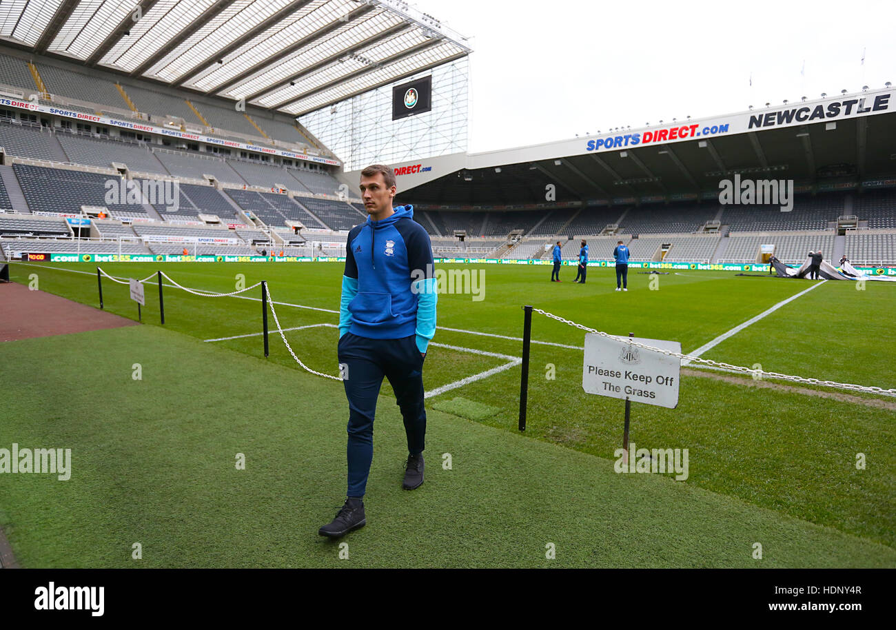 Birmingham City's Robert Tesche warming up prior to the match Stock ...