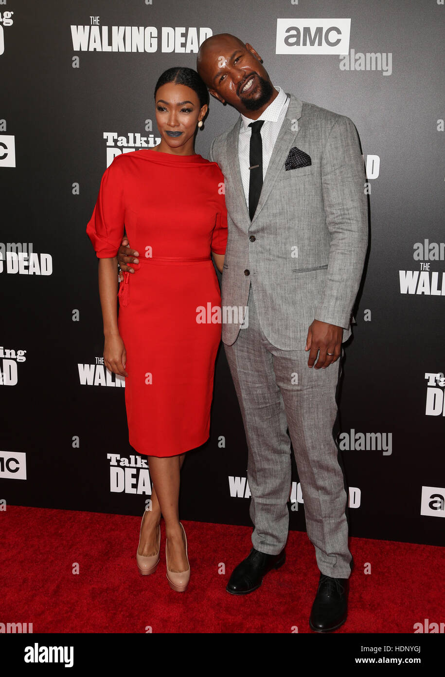 AMC Presents Live, 90-Minute Special Edition Of 'Talking Dead ...