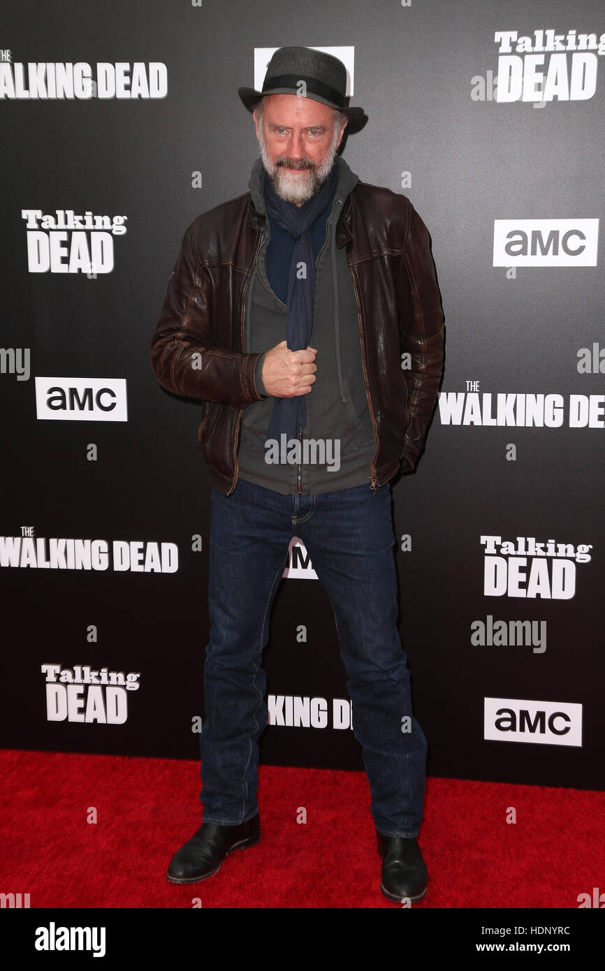 AMC Presents Live, 90-Minute Special Edition Of "Talking Dead ...