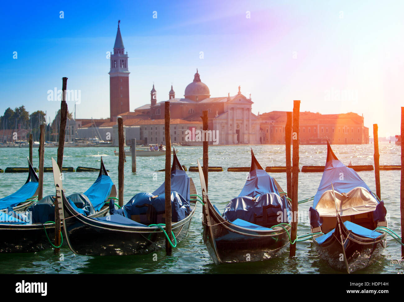 Venice cruise ship grand canal hi-res stock photography and images - Alamy