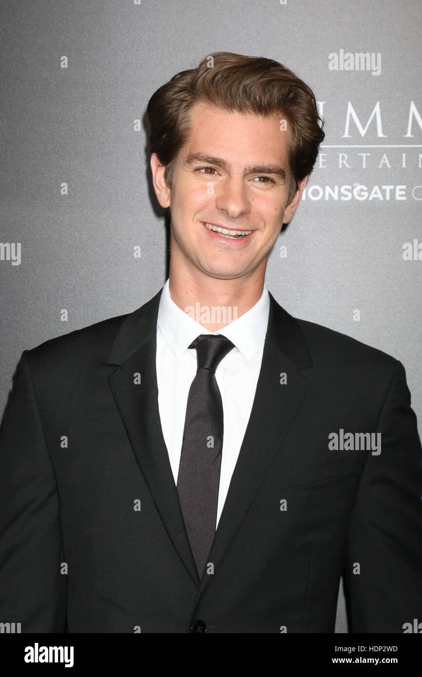 Hacksaw ridge andrew garfield hi-res stock photography and images - Alamy