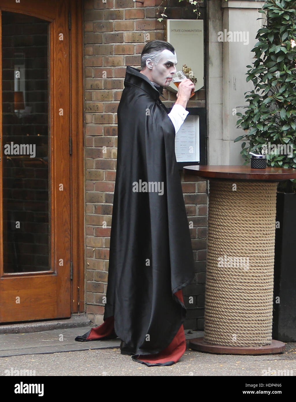 Dressed as count dracula hi-res stock photography and images - Alamy