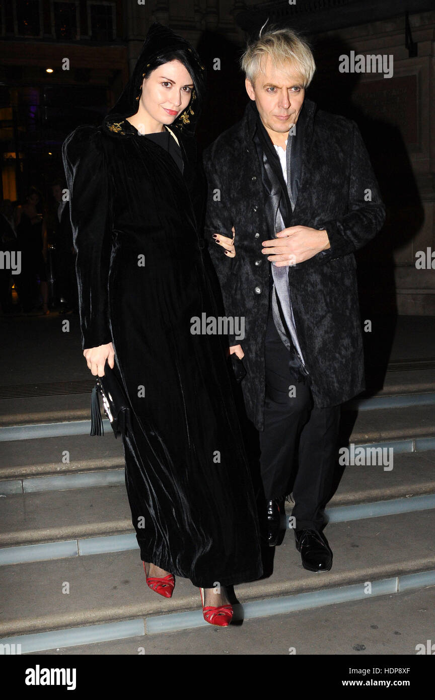 Conservation Couture: The Animal Ball Collection - Private View and ...