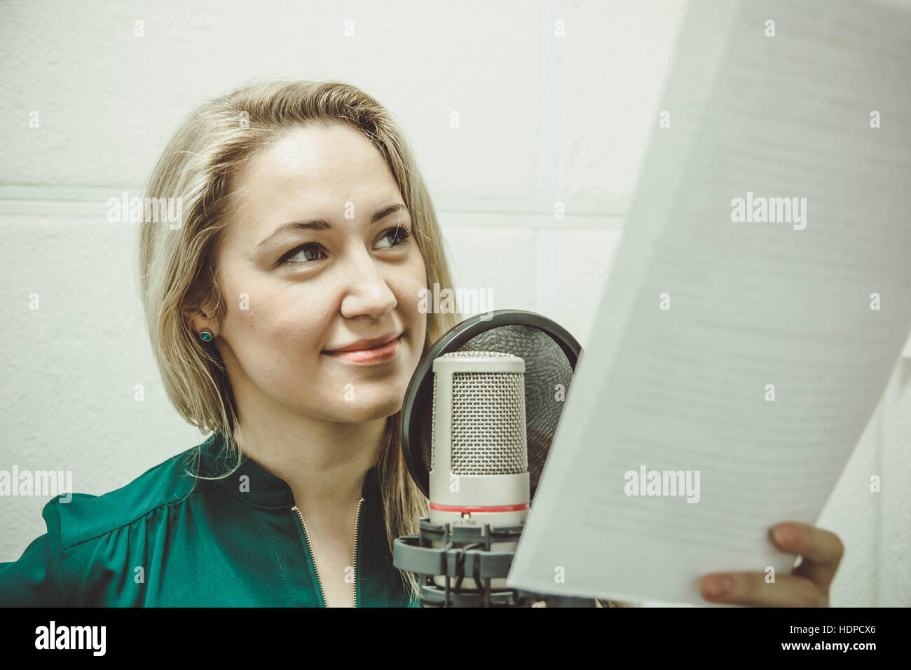 Tv presenter apprentice hi-res stock photography and images - Alamy