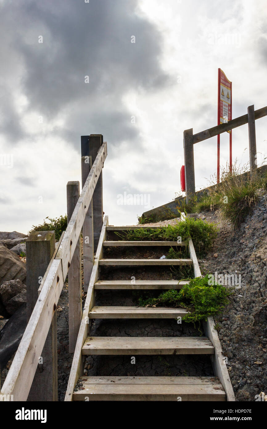 Outside steps and handrail hi-res stock photography and images - Alamy