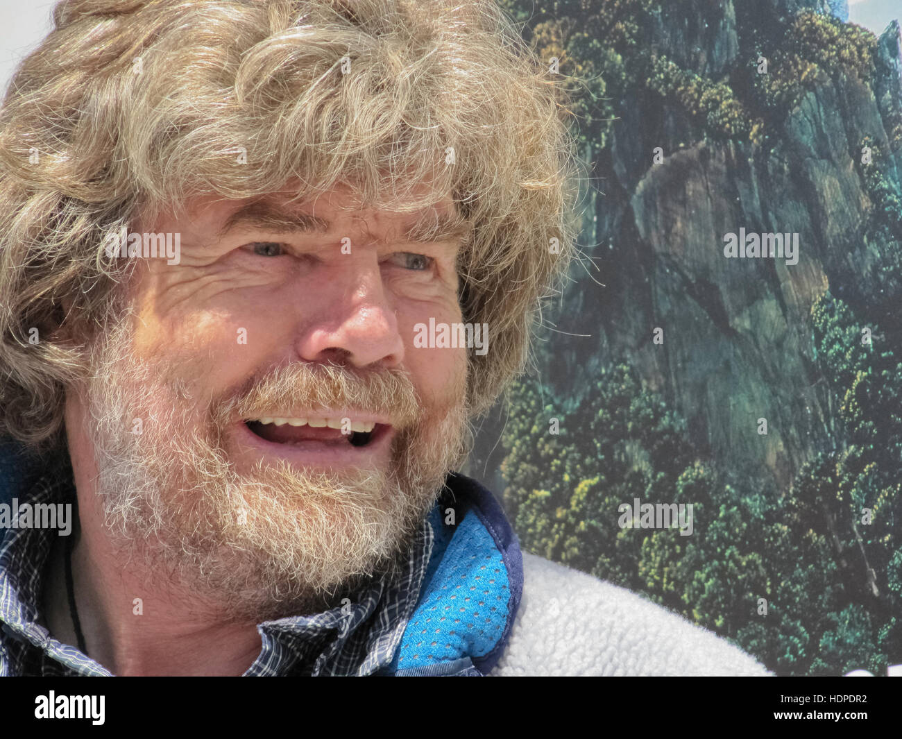 Reinhold messner climb hi-res stock photography and images - Alamy