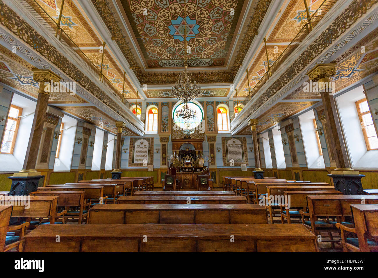 Star david symbol synagogue in hi-res stock photography and images - Alamy