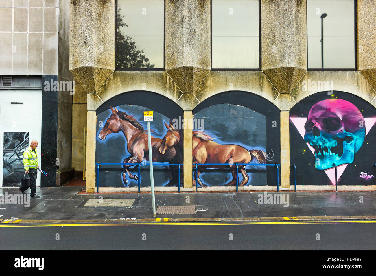 Croydon graffiti on street Stock Photo - Alamy