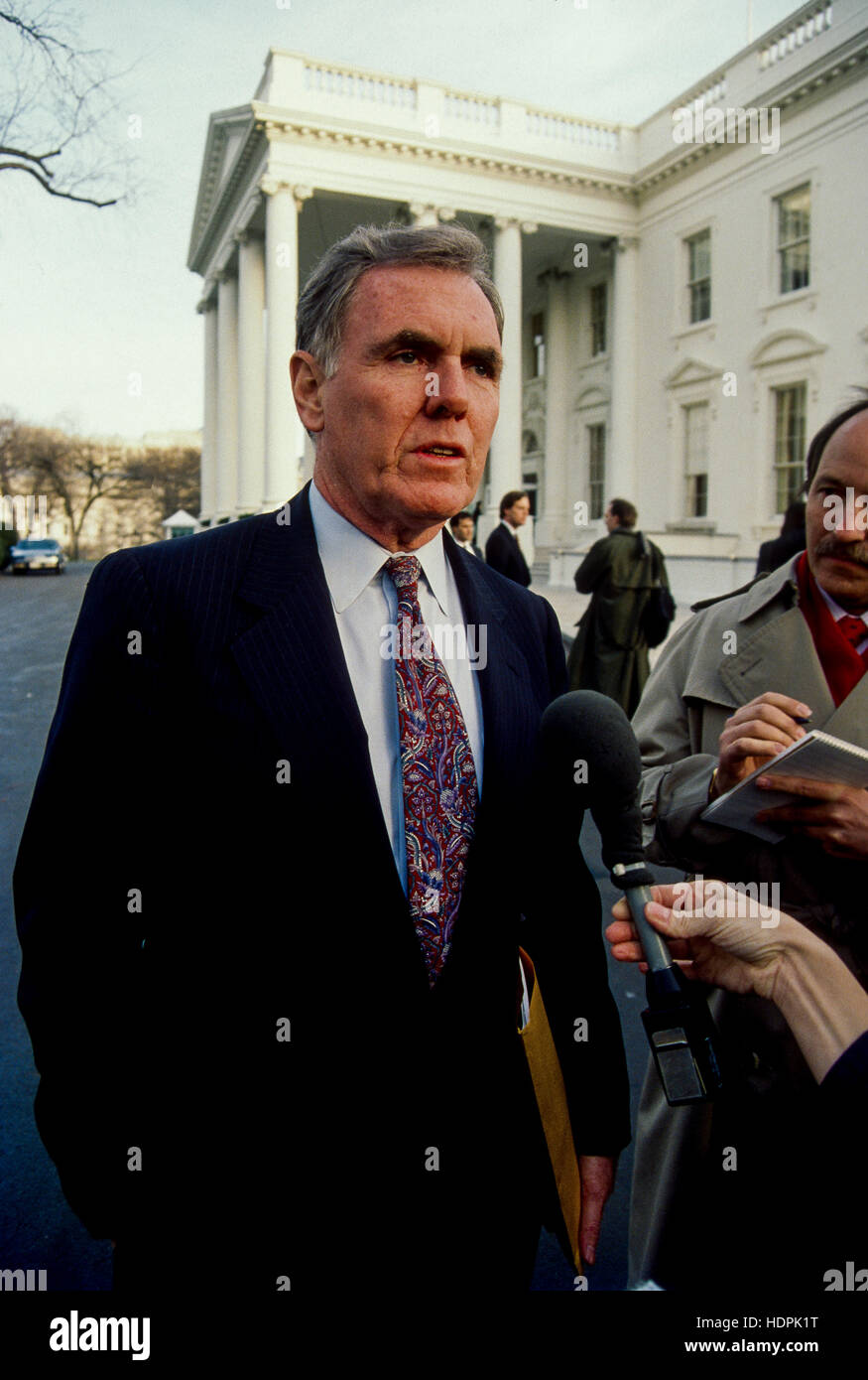Washington, DC, USA, 5th March, 1993 Boston Mayor Ray Flynn talks with ...