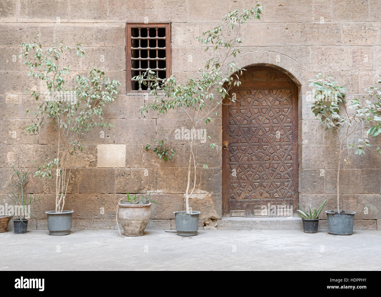 Zeinab khatoun hi-res stock photography and images - Alamy