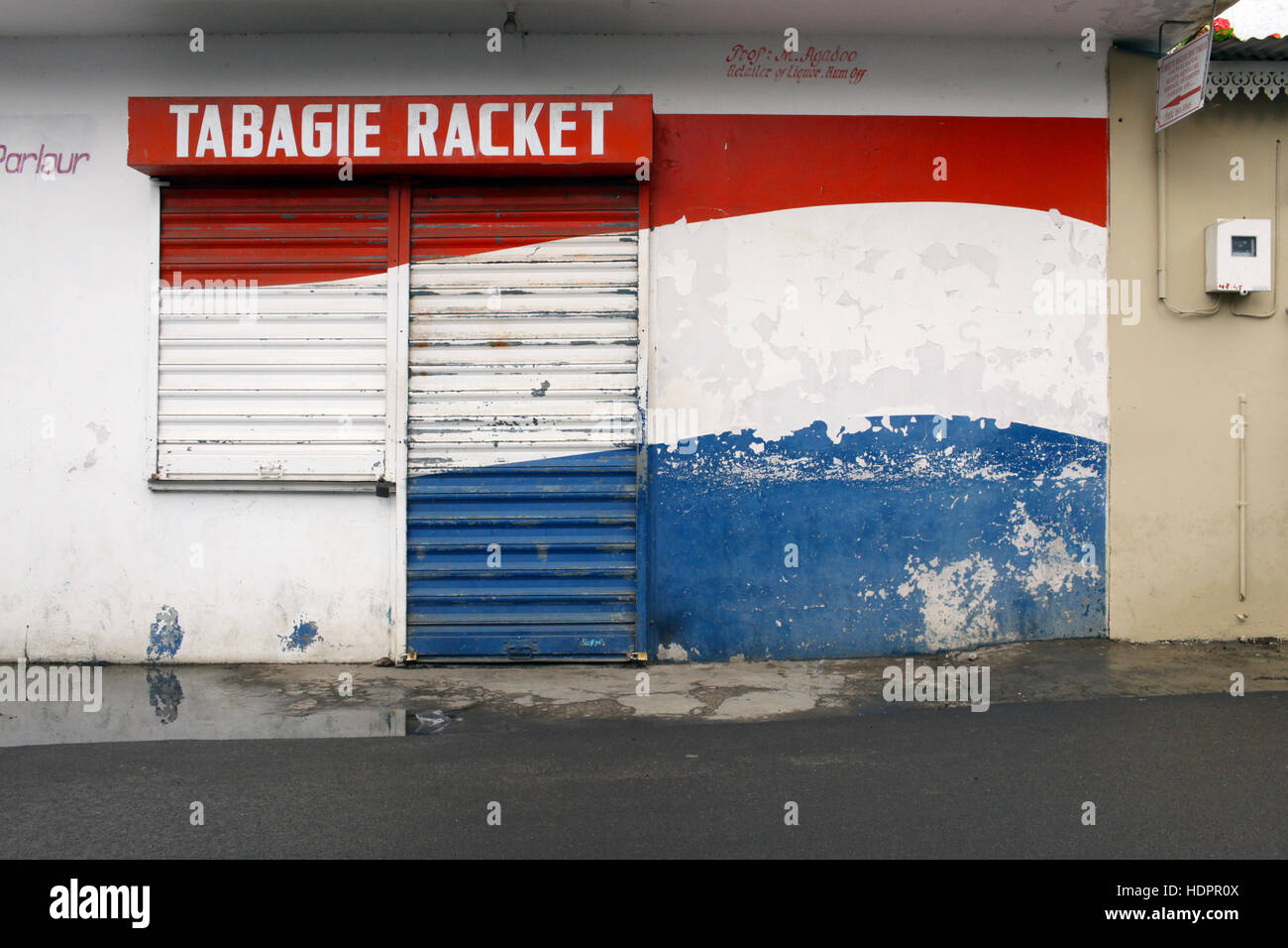 Tabagie hi-res stock photography and images - Alamy