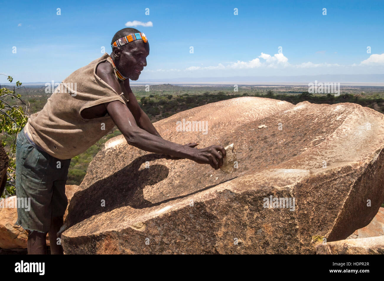 African communication drum hi-res stock photography and images - Alamy