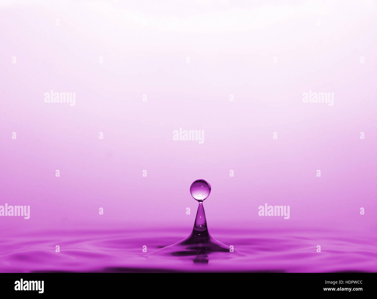 Water afloat hi-res stock photography and images - Alamy