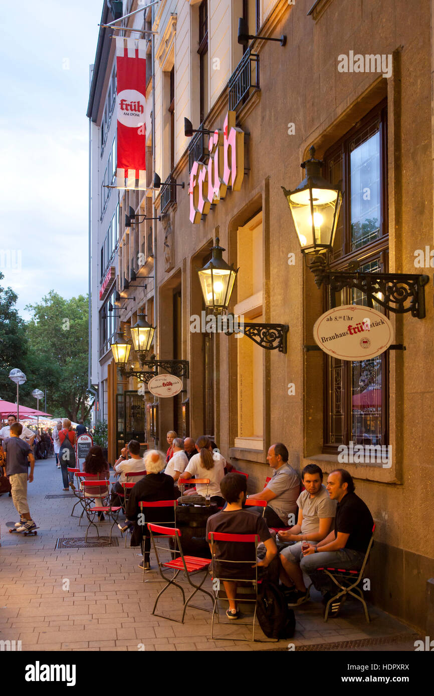 Europe, Germany, Cologne, brewery pub Frueh near the Cathedral Stock ...