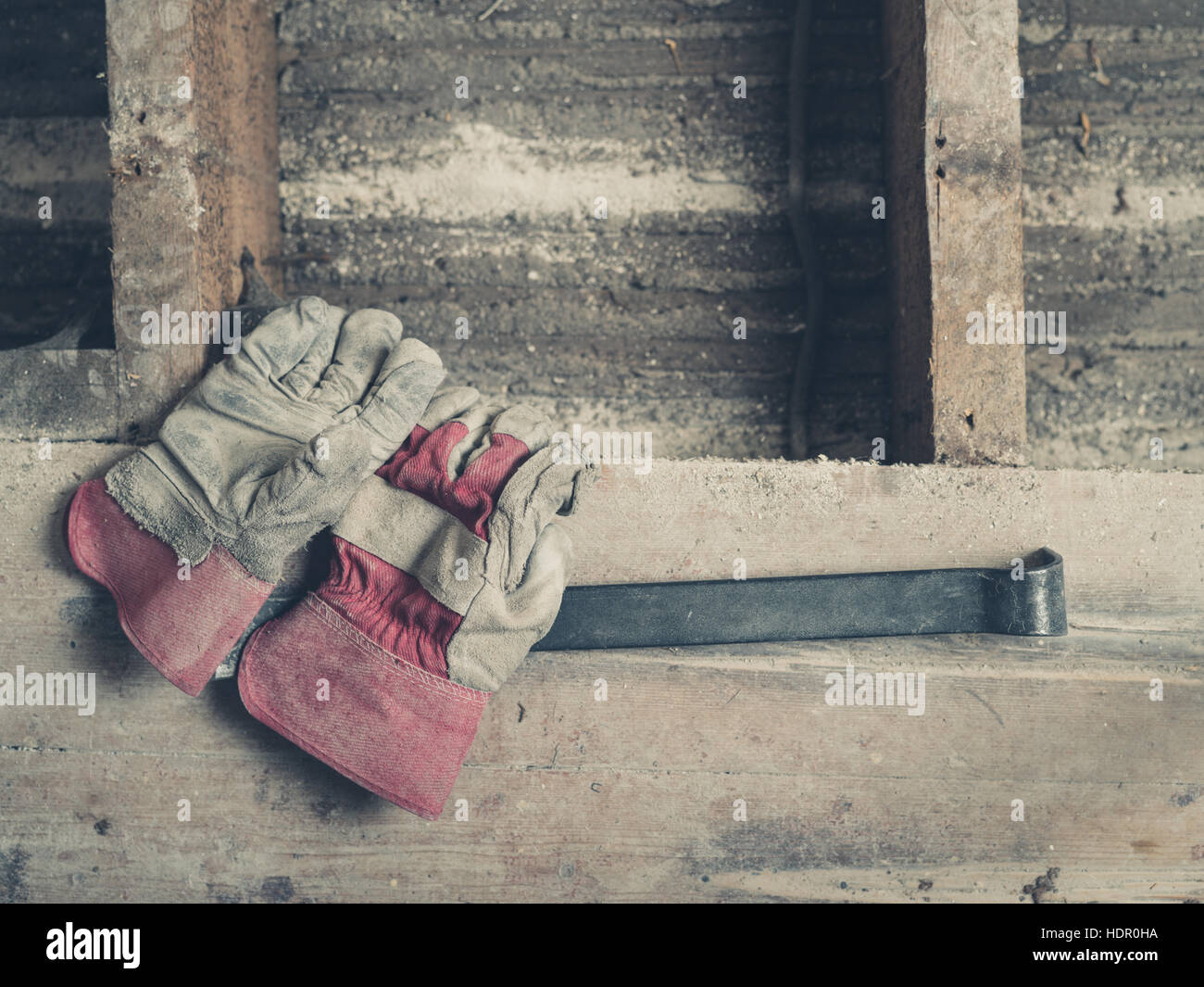 Crowbar on wood hi-res stock photography and images - Alamy