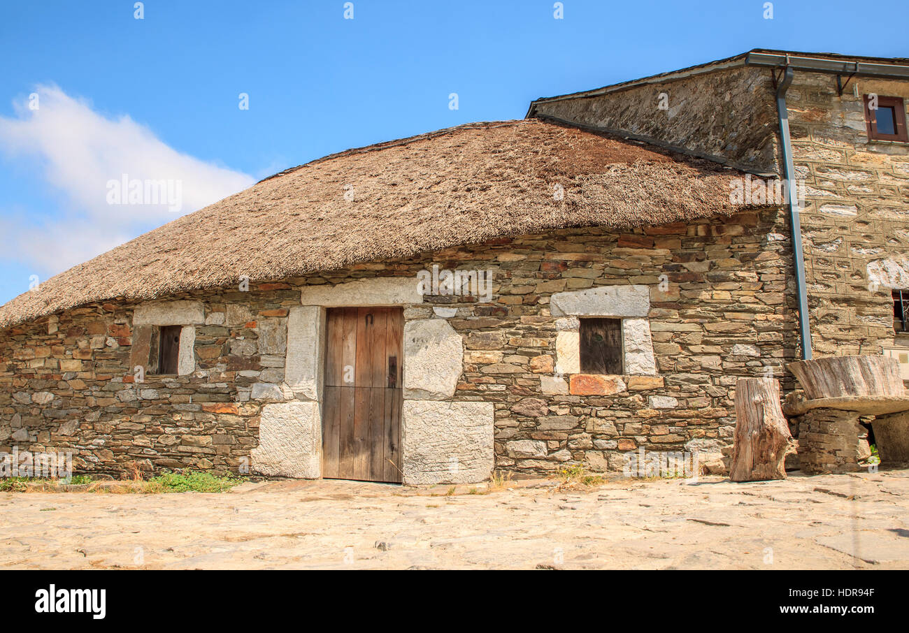 The palloza, also known as pallouza or pallaza, is a traditional ...